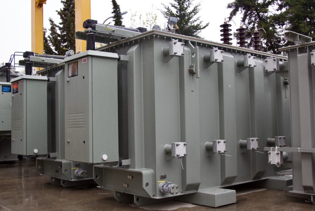 On-Load vs. Off-Load Tap Changers: A Comprehensive Comparison – AdepaTrade